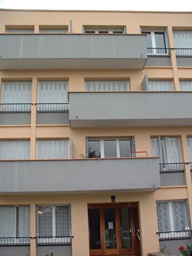 Appartement à louer - Issoire, Faubourg - 3 pièces - 2 chambres