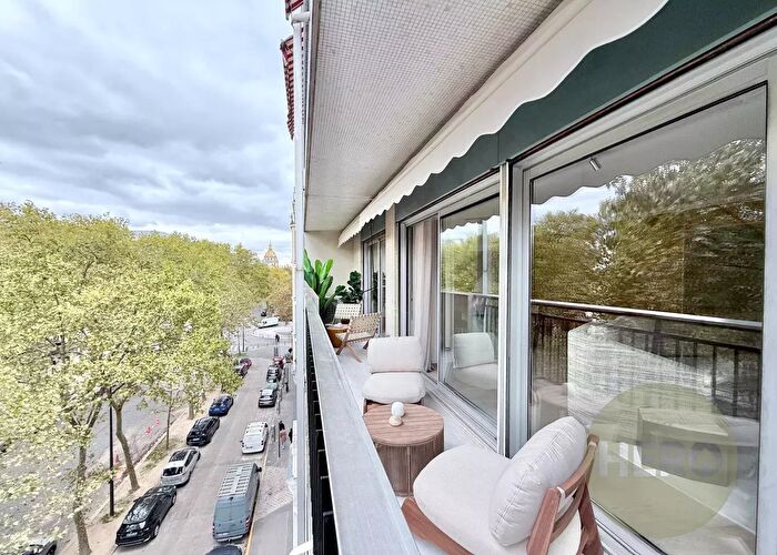 Paris 7ème, Breteuil : Appartement 4 pièces à vendre