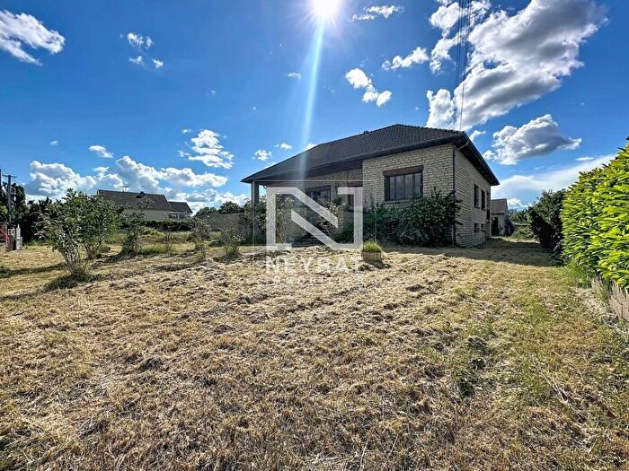 Maison 7 pièces à Chagny, à vendre