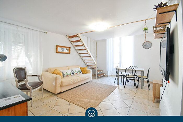 Appartement à vendre - Nice, Centre-ville - 3 pièces - 2 chambres