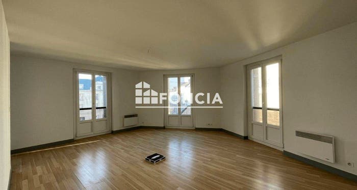 Puy-Saint Font, Périgueux : Appartement 2 pièces à louer