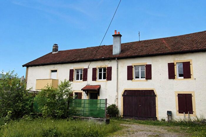 Maison 7 pièces à Le Thillot, à vendre