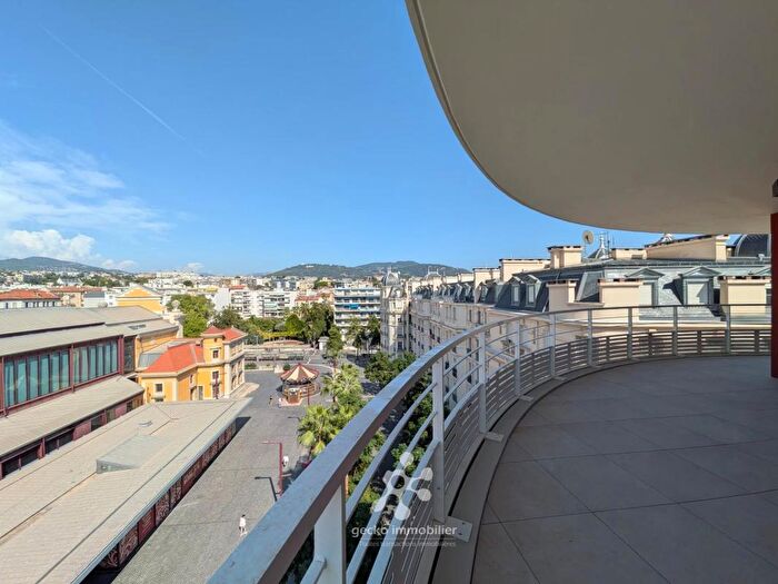Appartement 5 pièces à vendre - Nice, Vernier