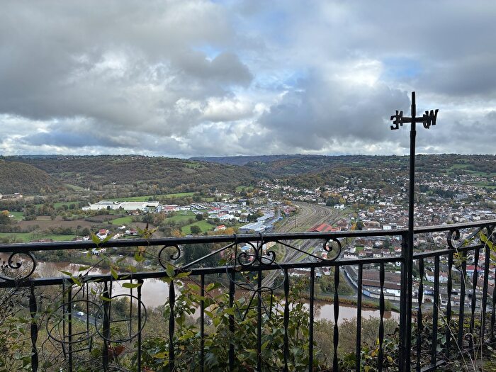 Maison à vendre - Capdenac - 4 pièces - 2 chambres