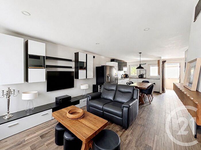 Moissy-Cramayel, Centre-ville : Maison 5 pièces à vendre