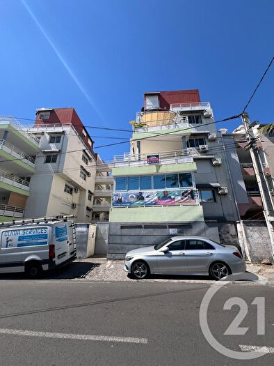 Appartement 4 pièces à Saint-Denis, La Montagne 15ème, à vendre