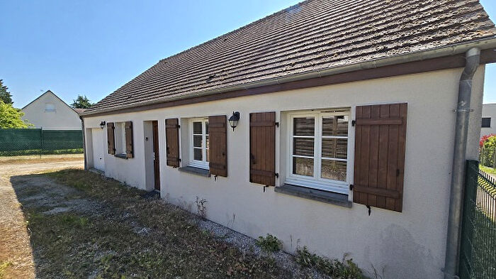 Maison à vendre - Beaugency - 4 pièces - 3 chambres