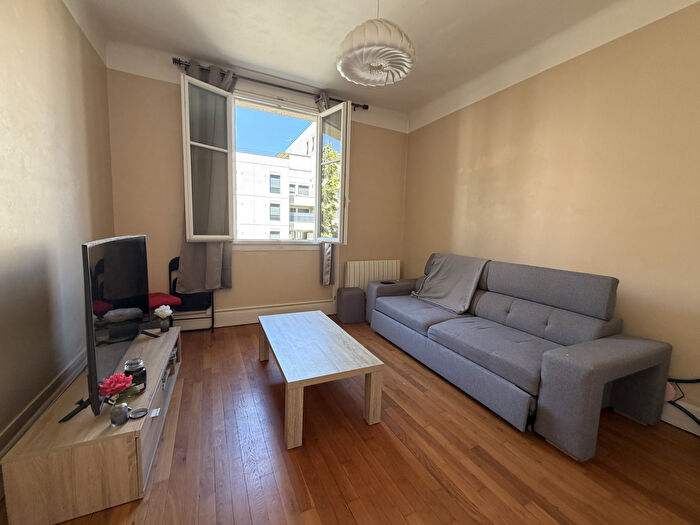 Lyon 8ème, Monplaisir : Appartement 3 pièces à vendre