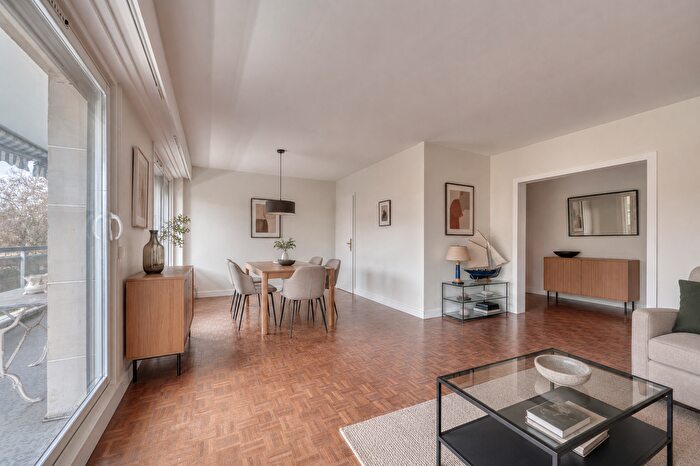 Appartement 4 pièces à Saint-Germain-en-Laye, Hennemont, à vendre