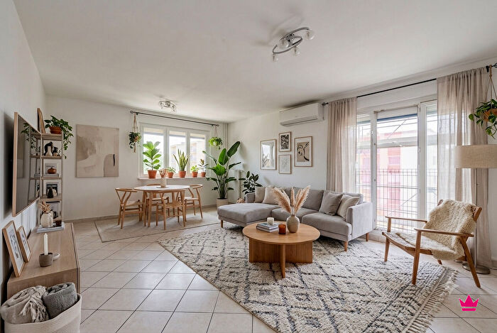 Appartement 5 pièces à vendre à Décines-Charpieu, Berthaudière