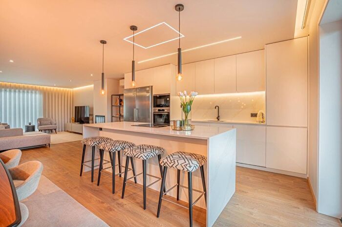 Appartement à vendre - Ferney-Voltaire - 3 pièces - 2 chambres