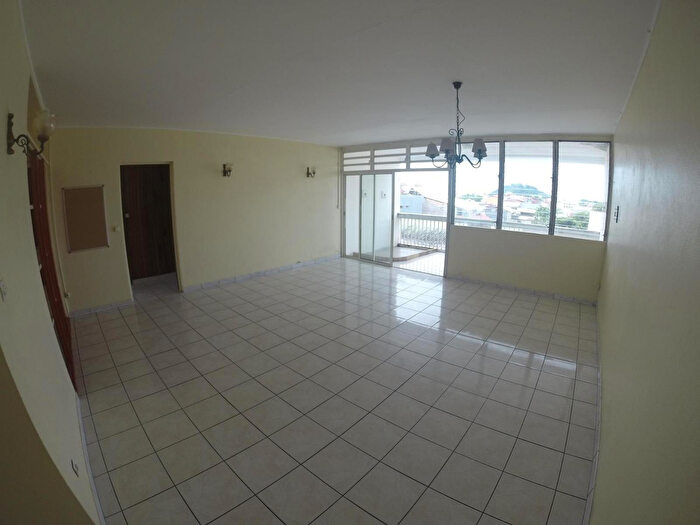 Appartement à vendre - Cayenne - 3 pièces - 2 chambres