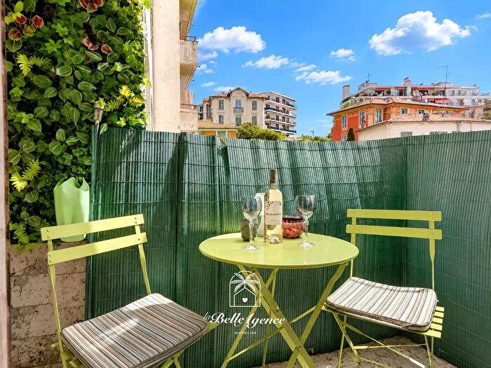 Appartement 3 pièces à vendre - Nice, Libération