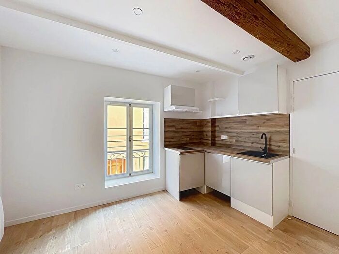 Appartement à louer - Sainte-Foy-lès-Lyon, Centre-ville - 1 pièce