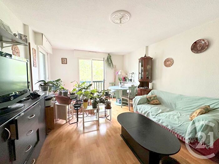 Appartement à vendre - Hendaye, Gare, Joncaux - 4 pièces - 3 chambres