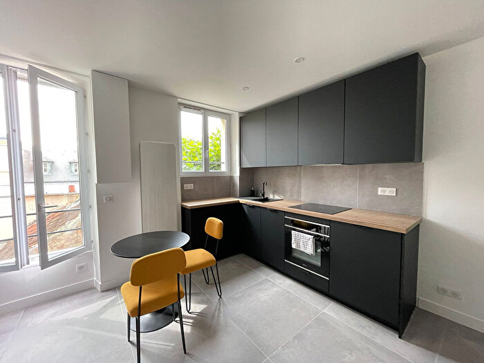 Appartement 1 pièce à Versailles, Saint-Louis, à louer