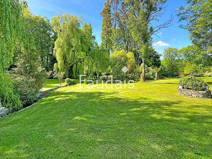 Maison 9 pièces à vendre à Cametours