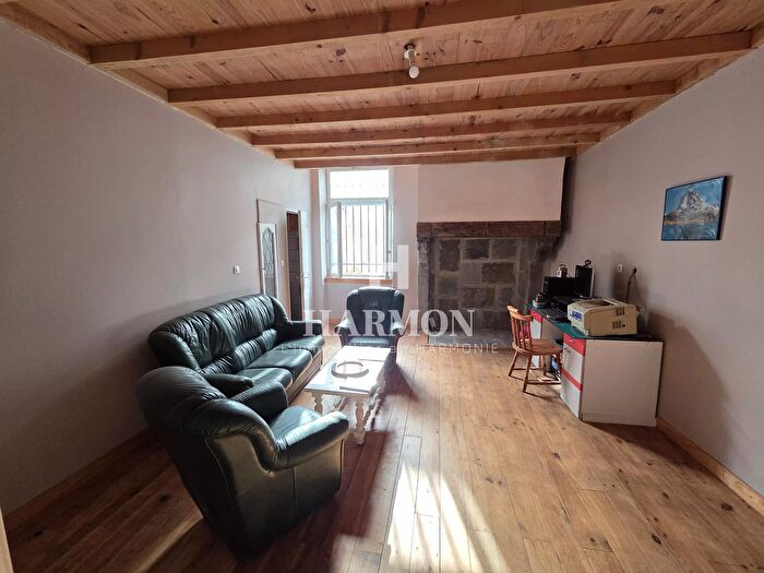 Appartement à vendre - Oloron-Sainte-Marie - 4 pièces - 3 chambres