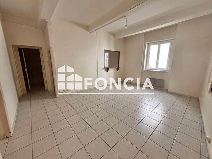 Appartement à louer - Terreaux, Lyon er arrondissement - 3 pièces - 2 chambres