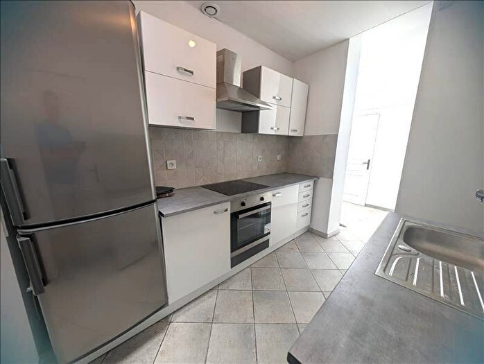 Maison à louer - Moulin-Poterie, Roubaix - 3 pièces - 2 chambres