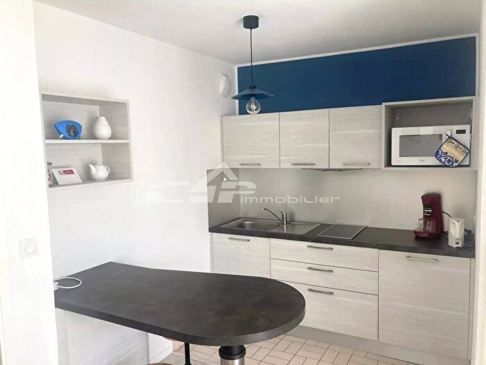 Appartement à louer - Plougonvelin - 2 pièces - 1 chambre