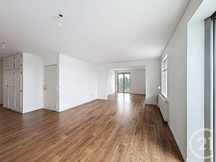 Appartement à louer - Massy - 6 pièces - 4 chambres