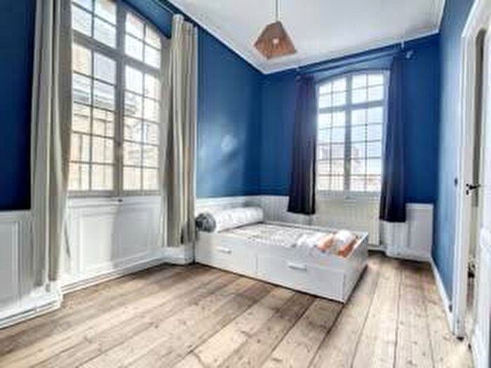 Appartement à louer - Bordeaux - 3 pièces - 2 chambres