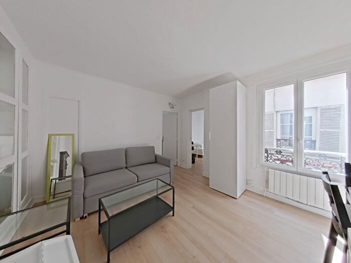 Paris 10ème, Saint-Vincent de Paul, Lariboisière - Appartement 2 pièces à louer