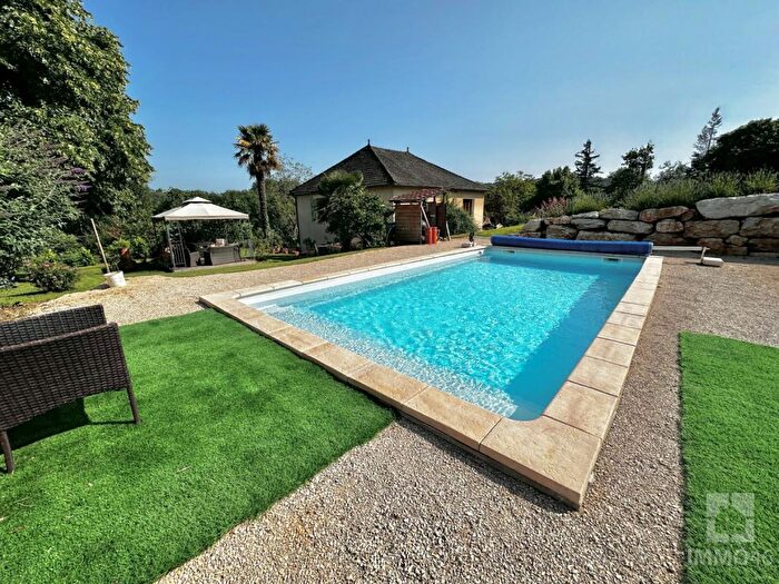 Maison à vendre - Thédirac - 5 pièces - 4 chambres