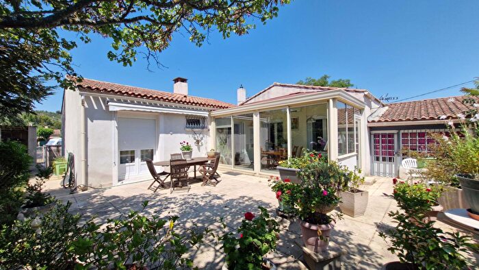 Villeneuve-lès-Avignon, Charbonnières : Maison 4 pièces à vendre