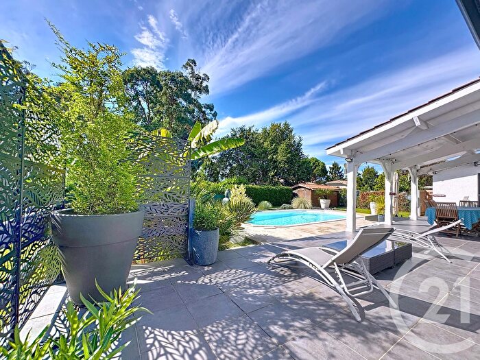 Maison à vendre - La Teste-de-Buch, Cazaux - 9 pièces - 7 chambres