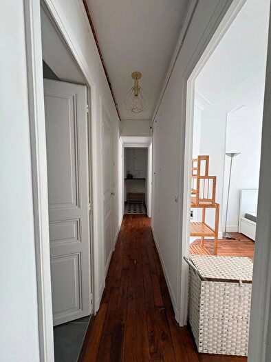 Appartement 3 pièces à Courcelles-Wagram, Paris 17ème arrondissement, à louer