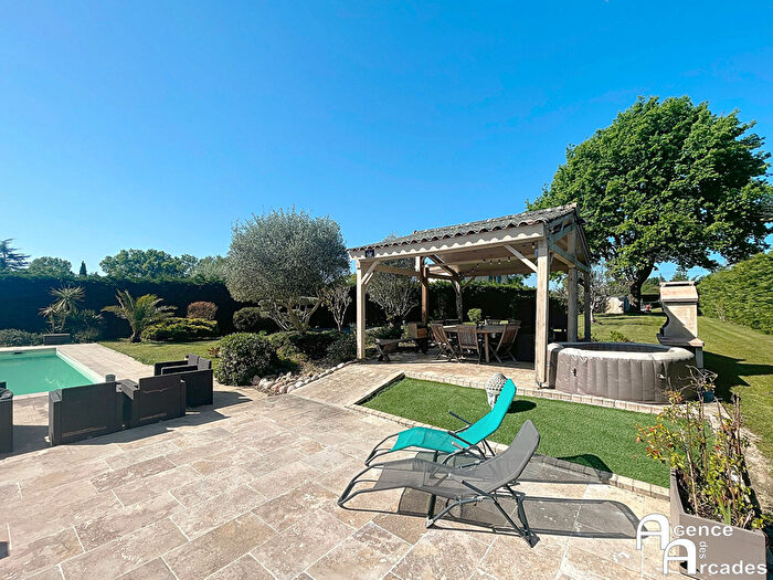 Maison à vendre - Carbon-Blanc - 8 pièces - 5 chambres