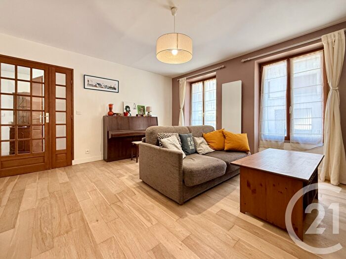 Appartement 2 pièces à vendre à Saint-Germain-en-Laye, Centre-ville, Quartiers forestiers