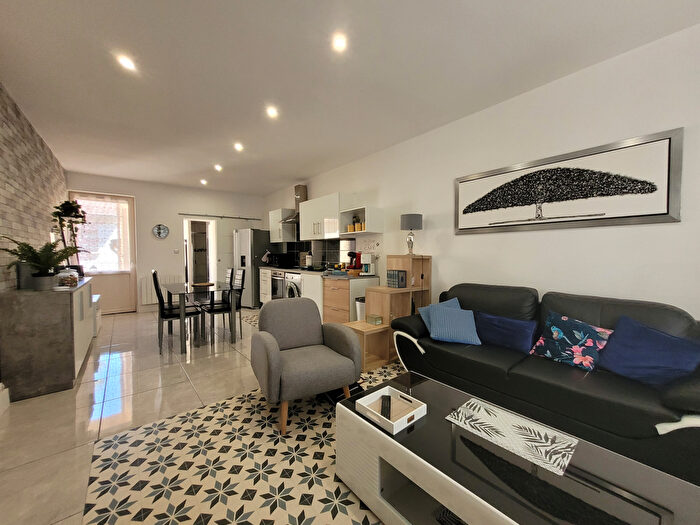 Appartement à vendre - Vichy, République - 2 pièces - 1 chambre