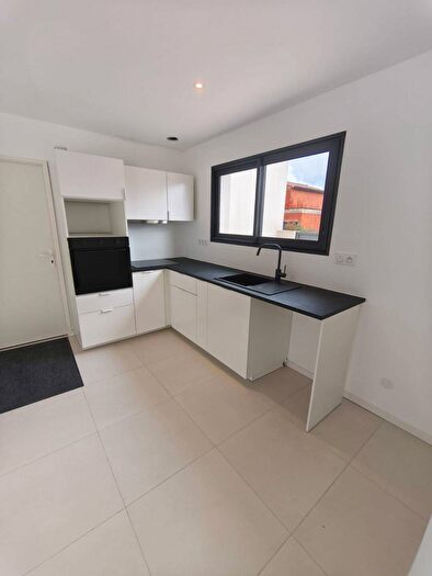 Maison à louer - Canet - 4 pièces - 3 chambres