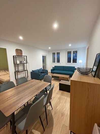 Appartement à louer - Toulouse, Bagatelle, La Faourette - 5 pièces - 4 chambres