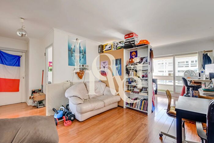 Appartement à vendre - Paris e , Patay, Masséna - 3 pièces - 2 chambres