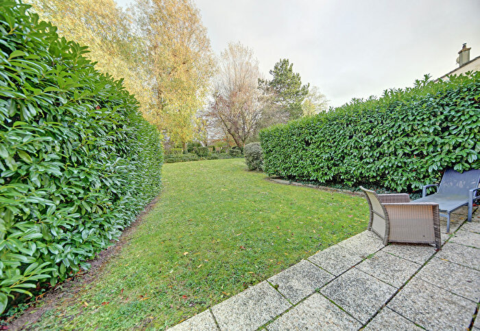 Maison à vendre - Saint-Germain-en-Laye, Coteaux du Bel-Air, Maison-Verte - 7 pièces - 5 chambres