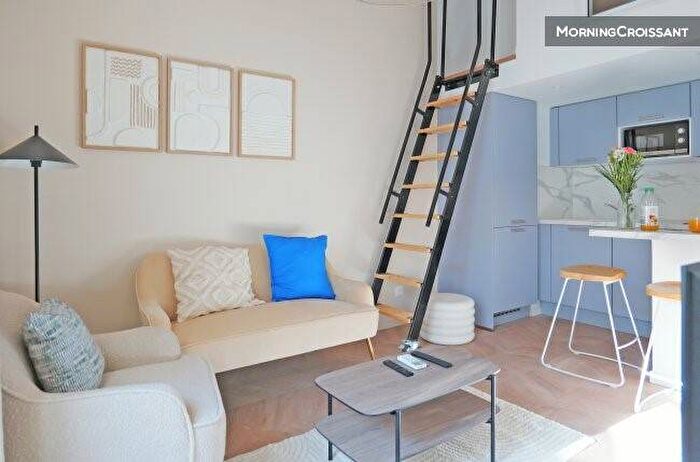 Appartement à louer - Centre Historique, Montpellier - 3 pièces - 2 chambres