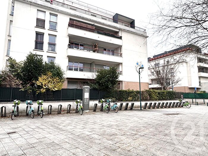 Appartement à vendre - Gennevilliers, Les Chevrins, Cité-Jardins - 2 pièces - 1 chambre