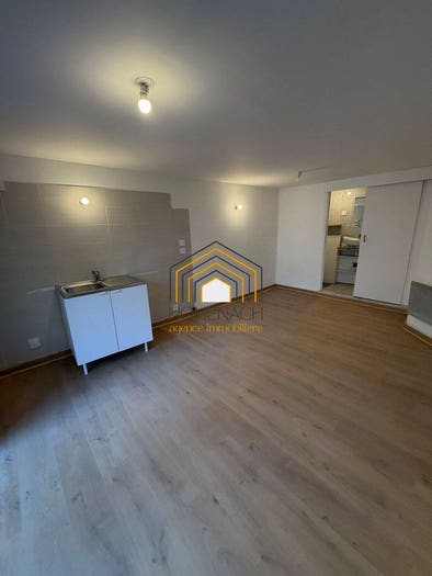 La Tour-du-Pin - Appartement 1 pièce à louer