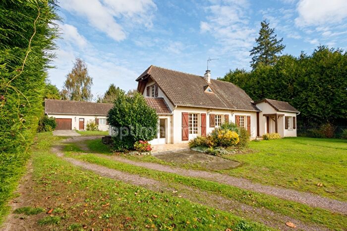 Maison à vendre - Saint-Martin-aux-Chartrains - 5 pièces - 3 chambres