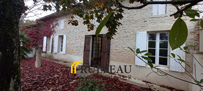 Maison à vendre - Générac - 6 pièces - 4 chambres