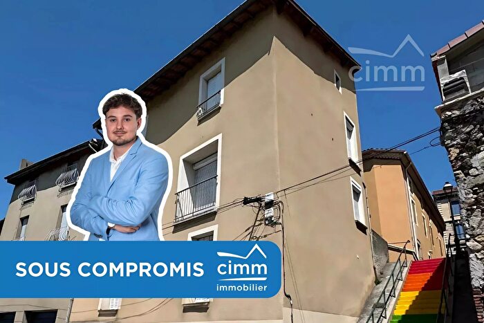 Maison à vendre - Saint-Vallier - 9 pièces - 3 chambres