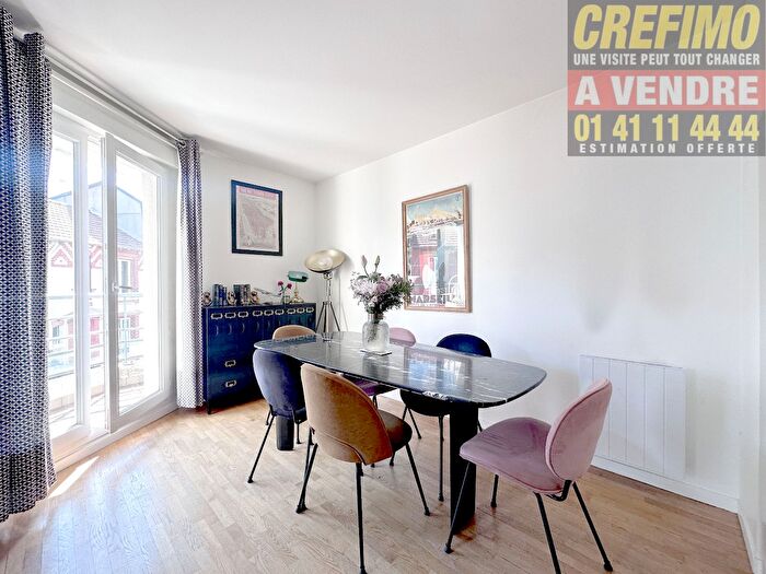Asnières-sur-Seine, Gresillons, Voltaire : Appartement 3 pièces à vendre