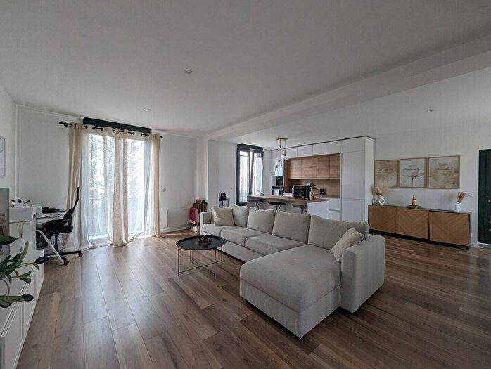 Maison 5 pièces à Saint Nicolas, Maisons-Laffitte, à louer