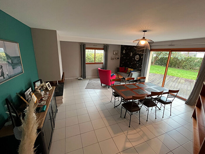 Maison à vendre - Pacé - 5 pièces - 4 chambres