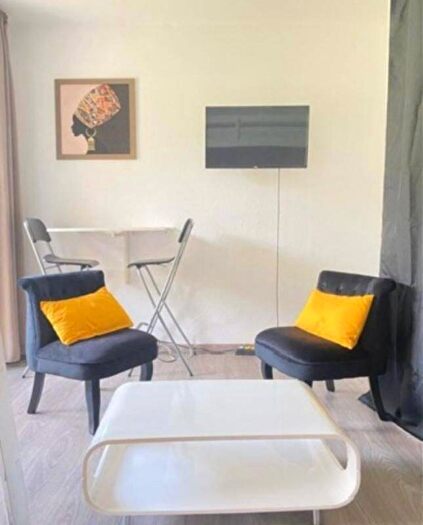 Appartement 1 pièce à louer à Équemauville