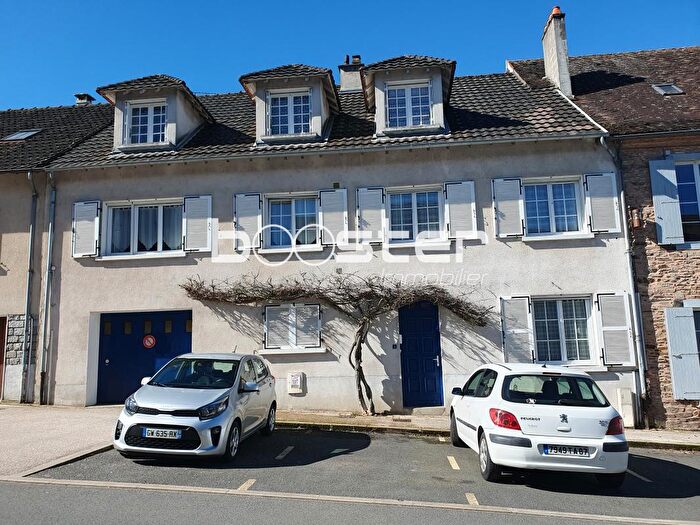 Saint-Yrieix-la-Perche - Maison 12 pièces à vendre